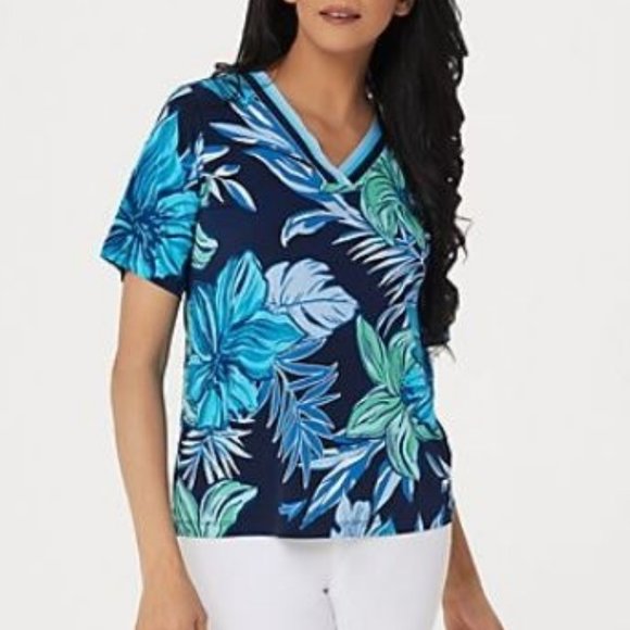 Susan Graver | Tops | Susan Graver Printed Liquid Knit Vneck Top 4484 ...